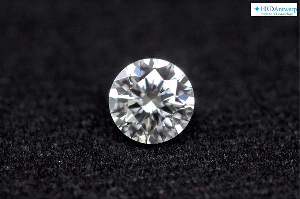 เพชร Round 1.01 ct สี G ความสะอาด VVS2 ใบเซอร์ HRD - Venus Diamond วีนัส ไดมอนด์