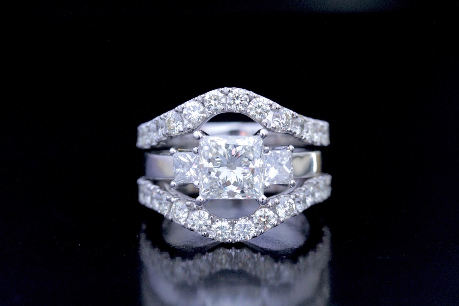 แหวนเพชร Princess 2 ct ใบเซอร์ IGI