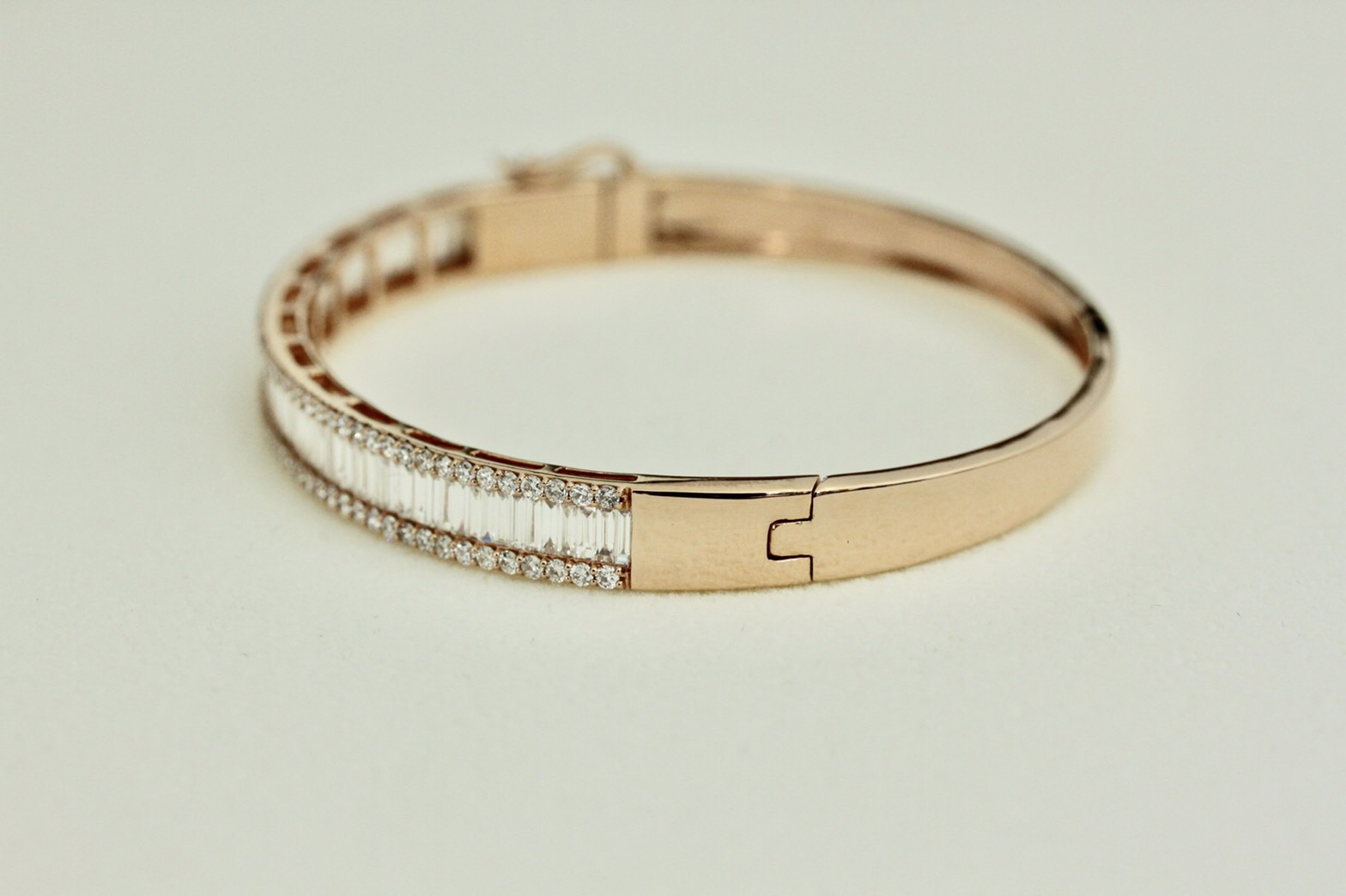 กำไล B1101A1K/126581 - Venus Diamond วีนัส ไดมอนด์